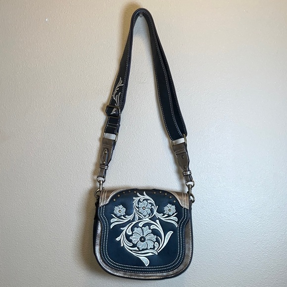 Justin Boots | Bags | Justin Boots Black And Cream Embroidered ...